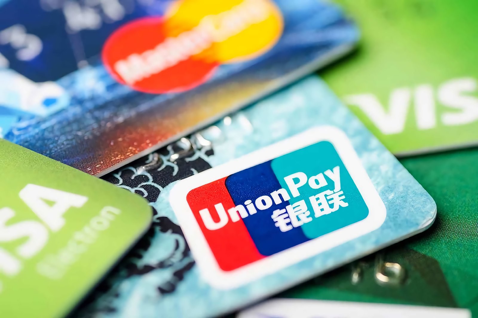 Rawbank lance la première carte de débit CNY UnionPay en Afrique - Best ...